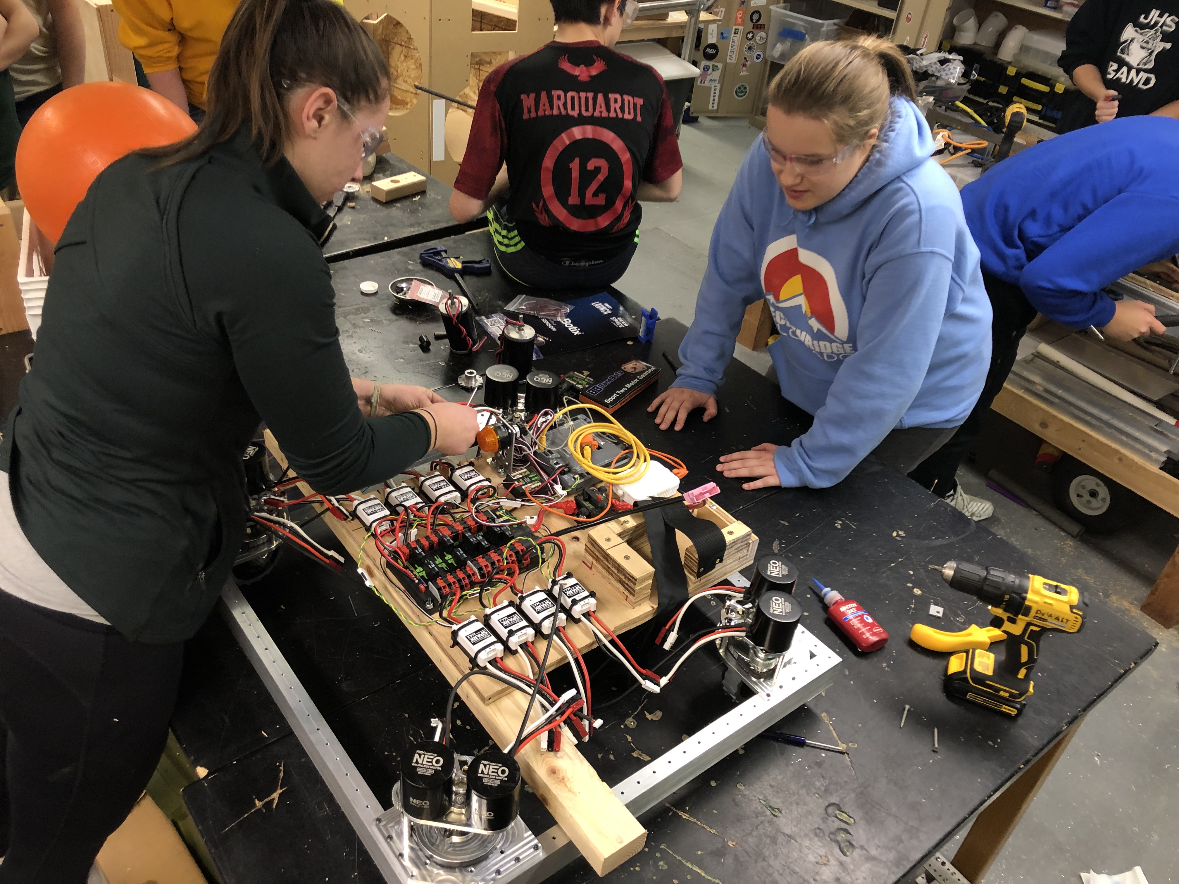 Build Season Week 2: Video Update – FRC Team 2910 | Jack in the Bot